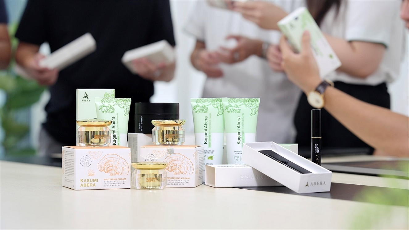 Abera: Doanh số triệu đô, mỹ phẩm Việt “công phá” thị trường sản phẩm ...